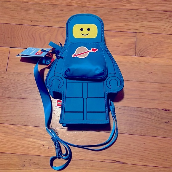 Lego | Bags | Lego X Target Exclusive Blue Minifigure Astronaut ...